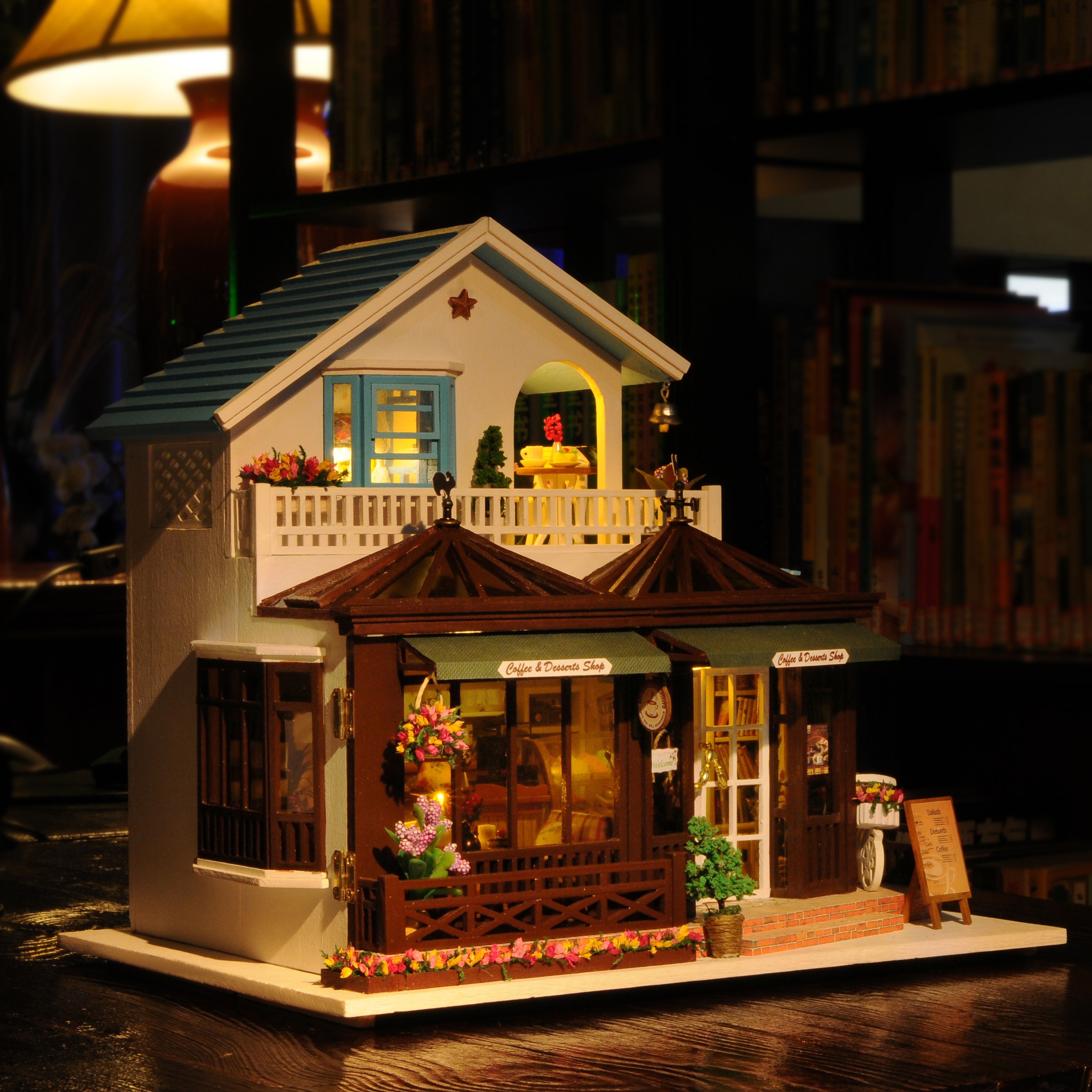 Macheta Carving Time | RoboMania