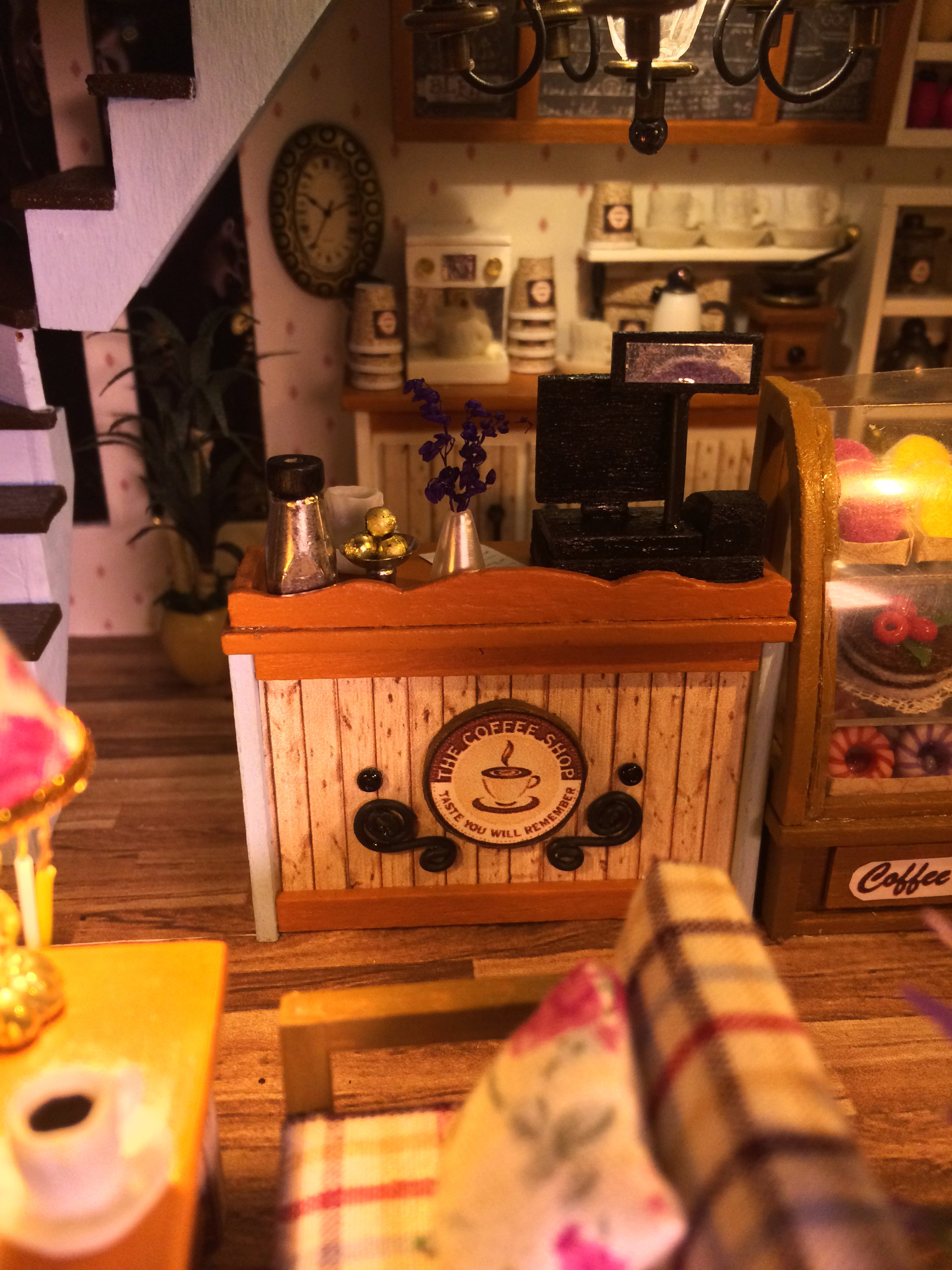 Macheta Carving Time | RoboMania